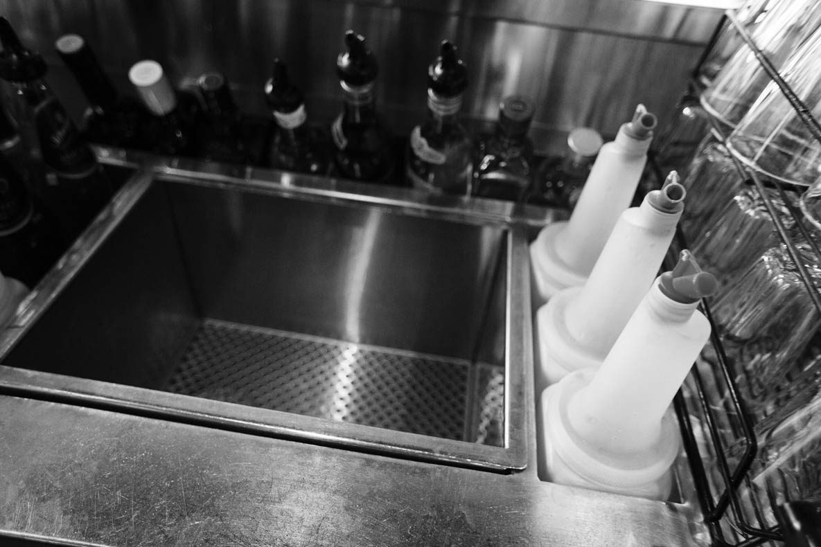 Commercial Stainless Steel Kitchen & Food Service Equipment